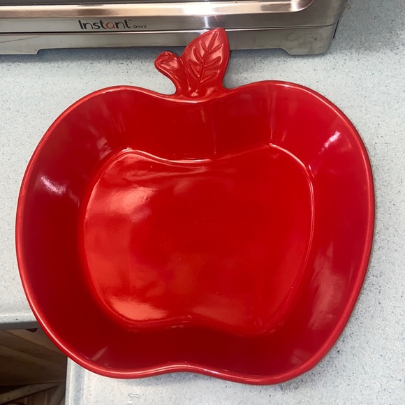 Chantal | Kitchen | Chantal Red Apple Baking Dish | Poshmark